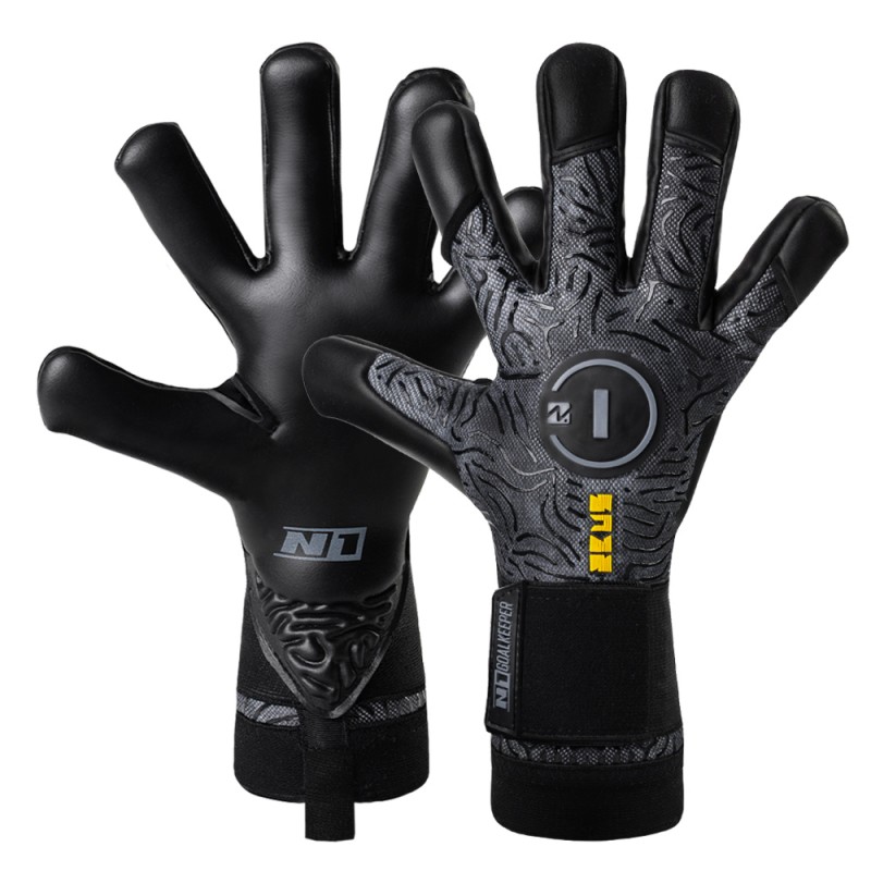 ZEUS 2.0: THE RISE OF THE MODERN PRO GLOVE